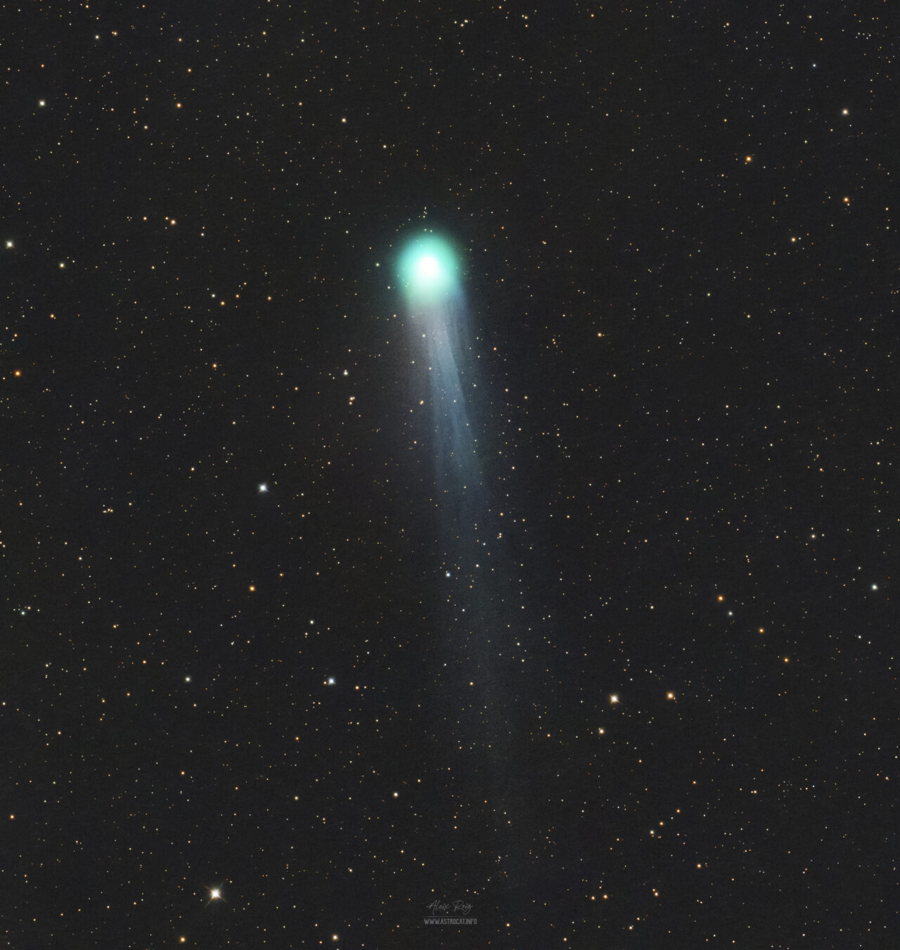 Comet 12P/Pons-Brooks across Andromeda constellation | Astrocat